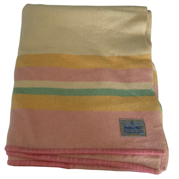 Haddon Hall | Bedding | Vintage Eatons Of Canada All Wool Blanket ...